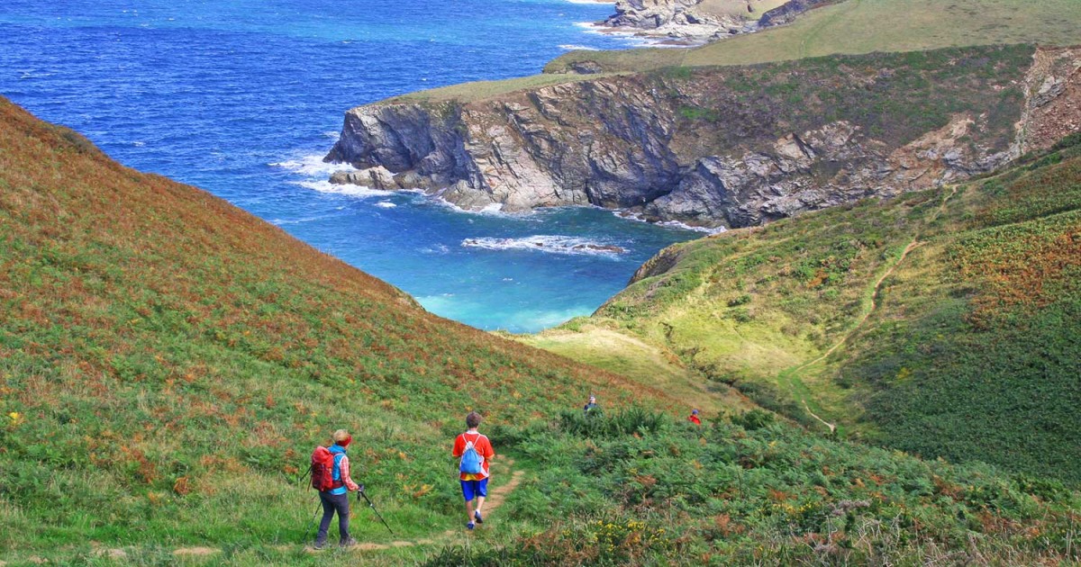 Wandern in Cornwall mit Bahnanreise