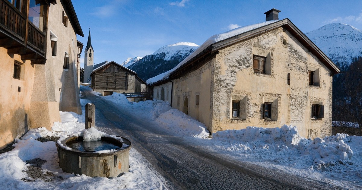 Wandern in Lavin, Guarda, Ardez: Bergsport, Kunst und Kultur